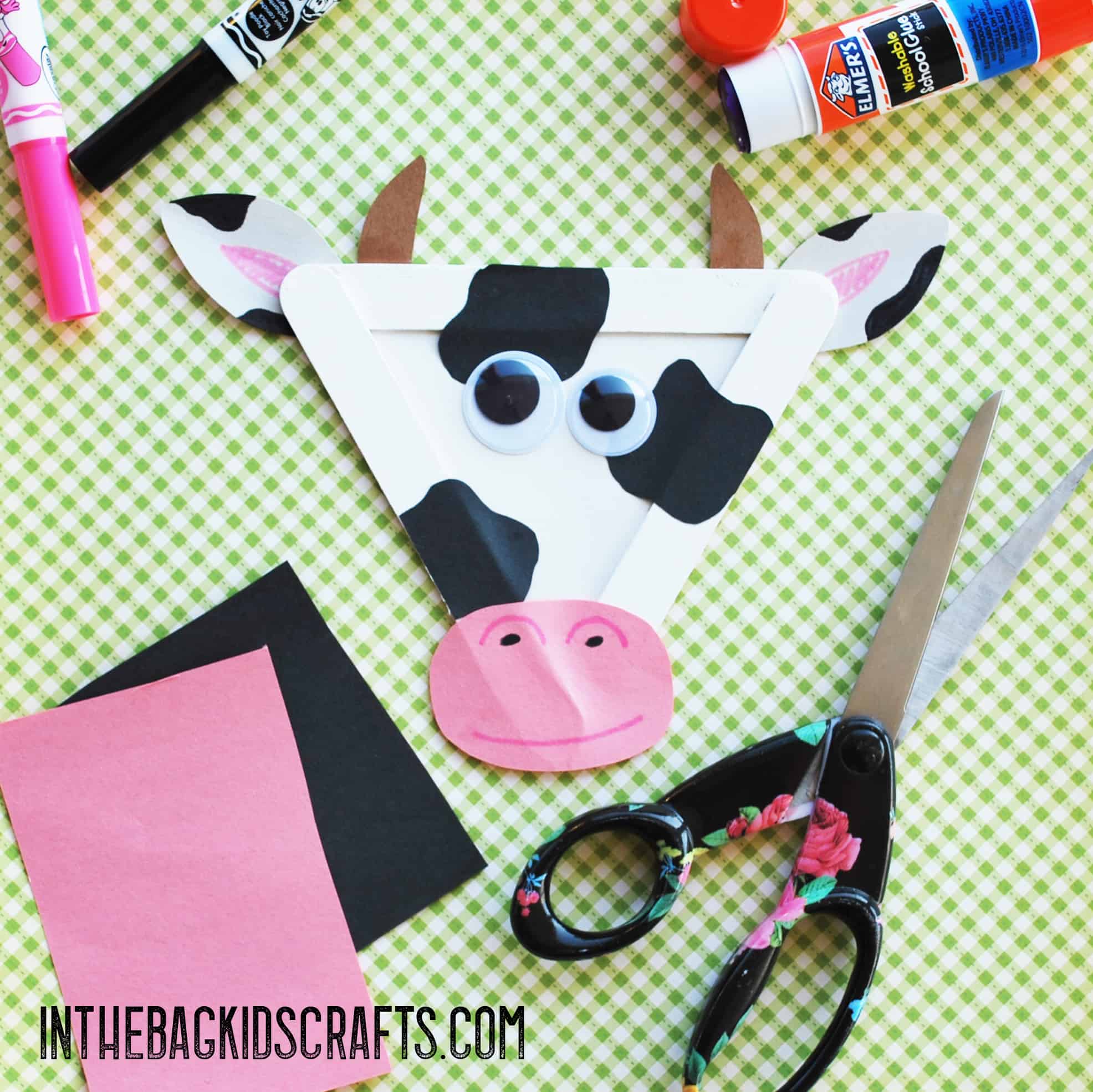 Easy Cow Craft {with FREE template} • In the Bag Kids' Crafts