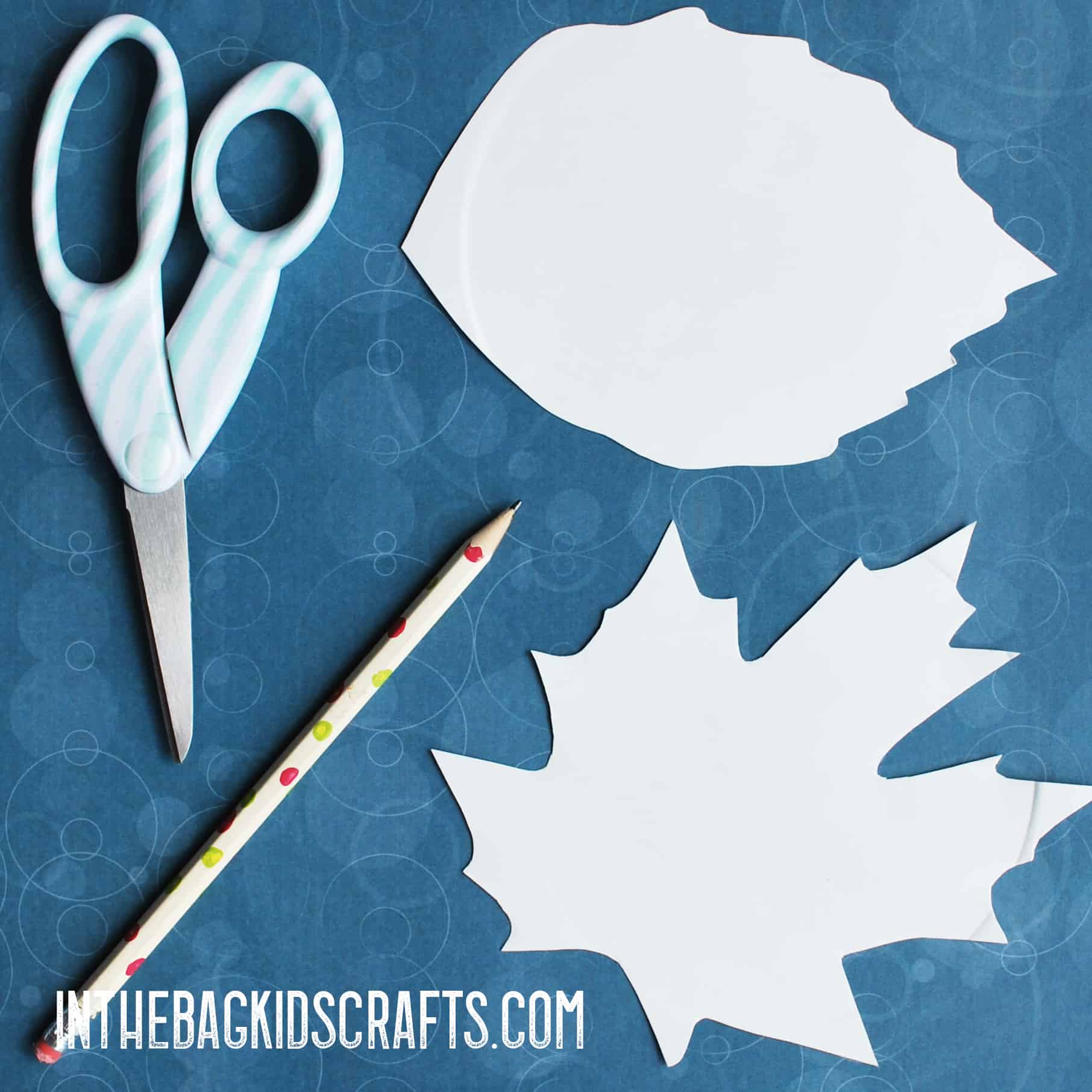 Put On a Fall Puppet Show! {Here's How!} • In the Bag Kids' Crafts