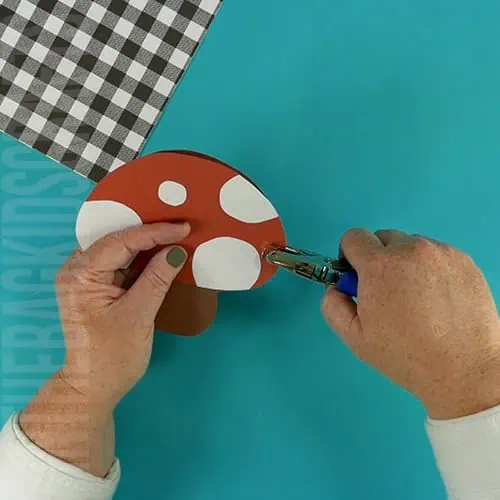 Easy Paper Mushroom Craft for Kids (FREE Printable) • In the Bag Kids ...