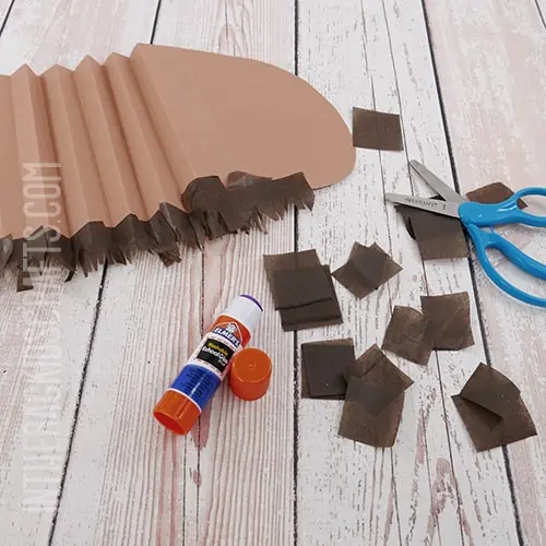 Armadillo Craft for Kids {FREE Template!} • In the Bag Kids' Crafts
