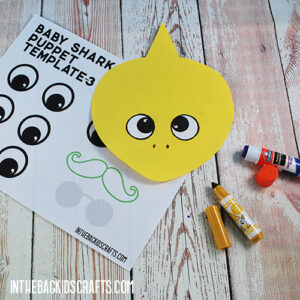 Shark Crafts for Kids {Baby Shark Puppets} • In the Bag Kids' Crafts