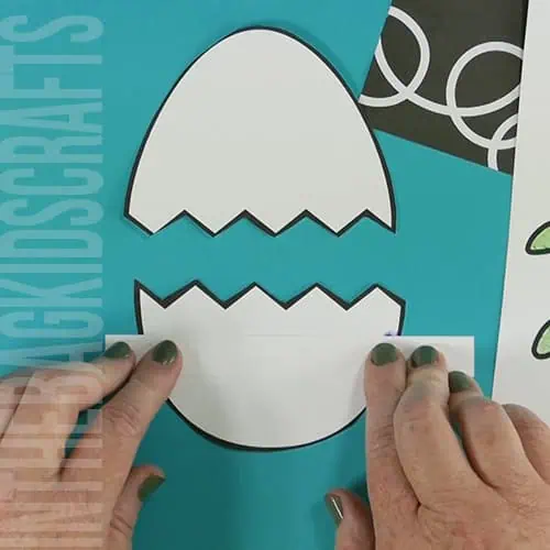 Adorable Baby Sea Turtle Craft (FREE Printable) • In the Bag Kids' Crafts