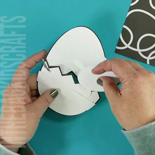 Adorable Baby Sea Turtle Craft (FREE Printable) • In the Bag Kids' Crafts