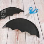 Paper Plate Bat Craft (It Flies!!!) • In the Bag Kids' Crafts