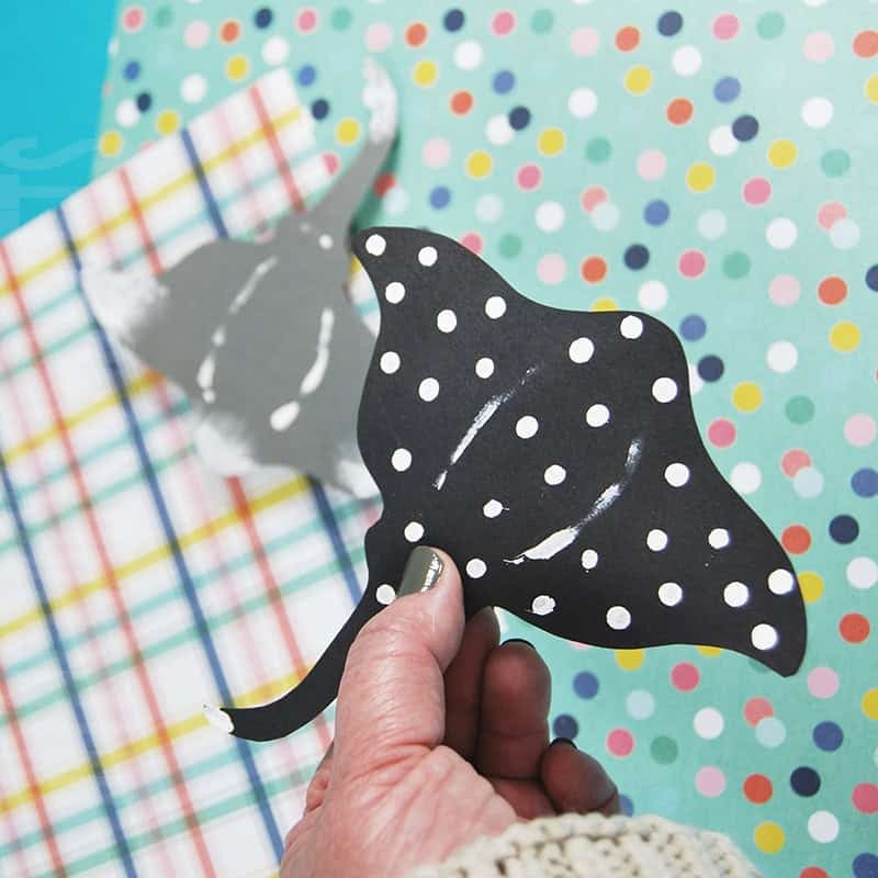 Flying Stingray Craft for Kids (free Printable) • In the Bag Kids' Crafts