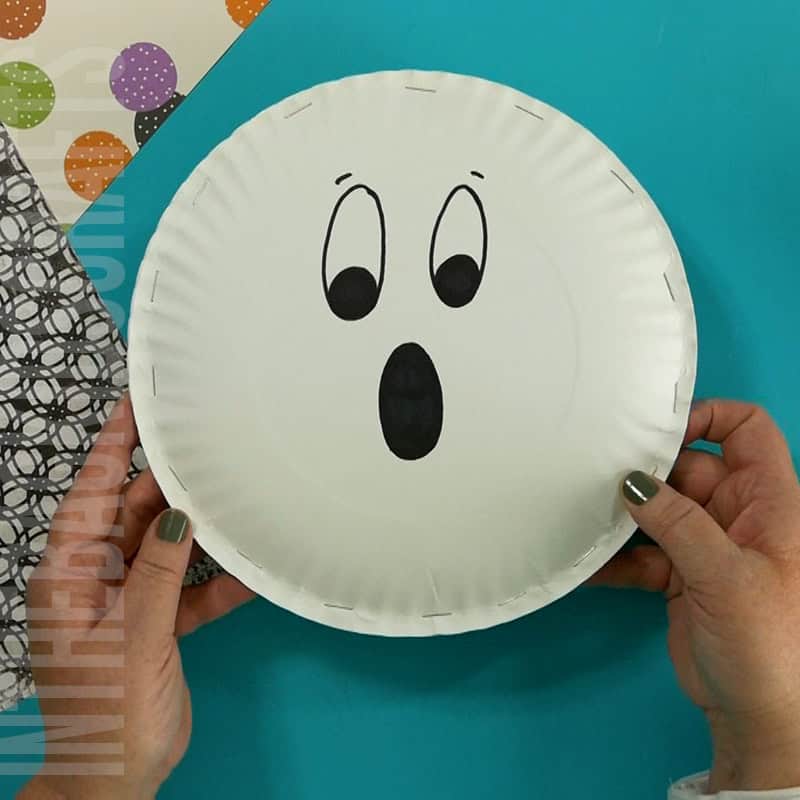 Easy and Fun Paper Plate Ghost Craft (that Rattles!) • In the Bag Kids ...