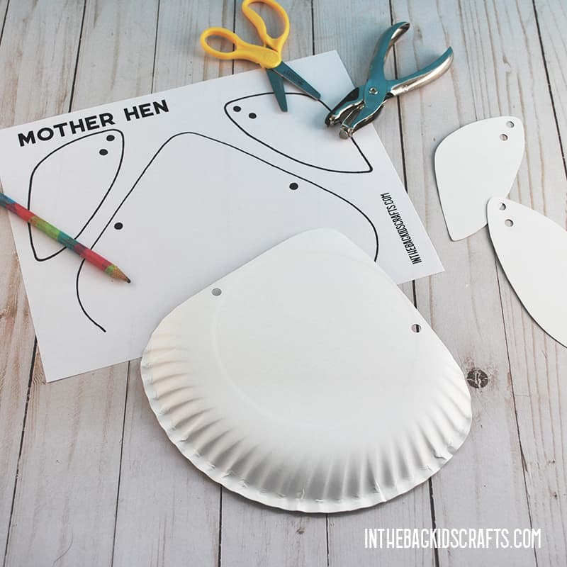 Paper Plate Chicken Craft (with Flapping Wings) • In the Bag Kids' Crafts