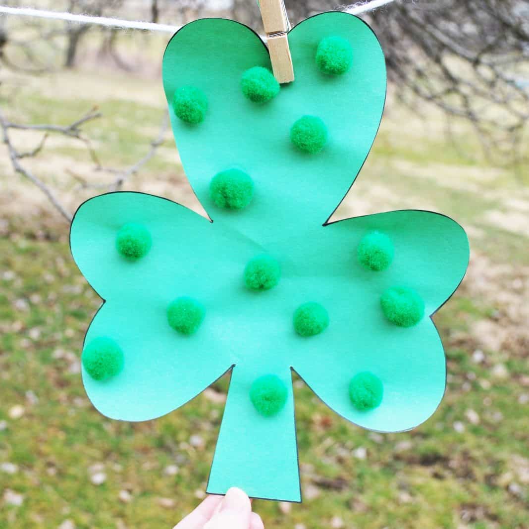 Clover Crafts for St. Patrick's Day • In the Bag Kids' Crafts