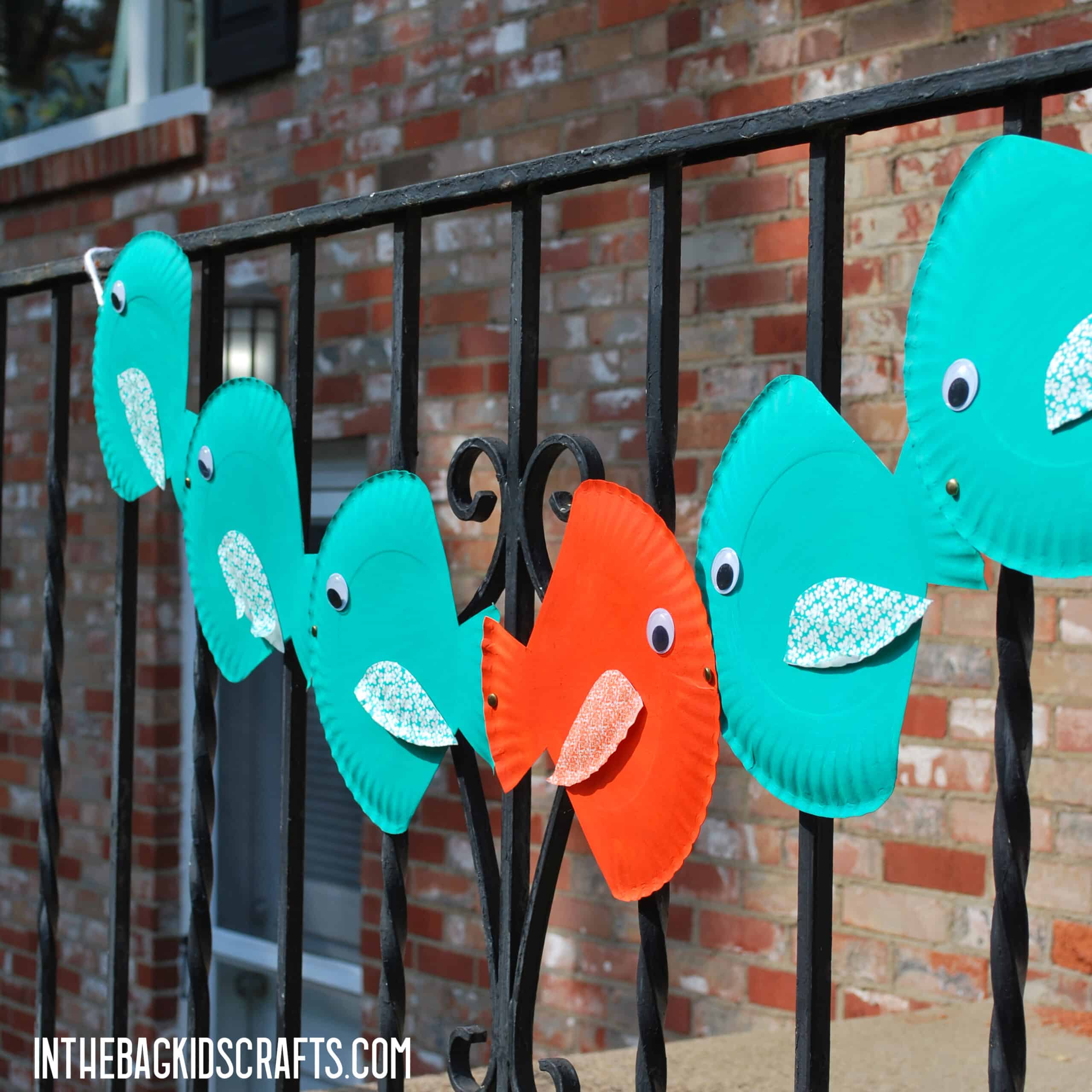 School of Fish DIY Banner Craft • In the Bag Kids' Crafts