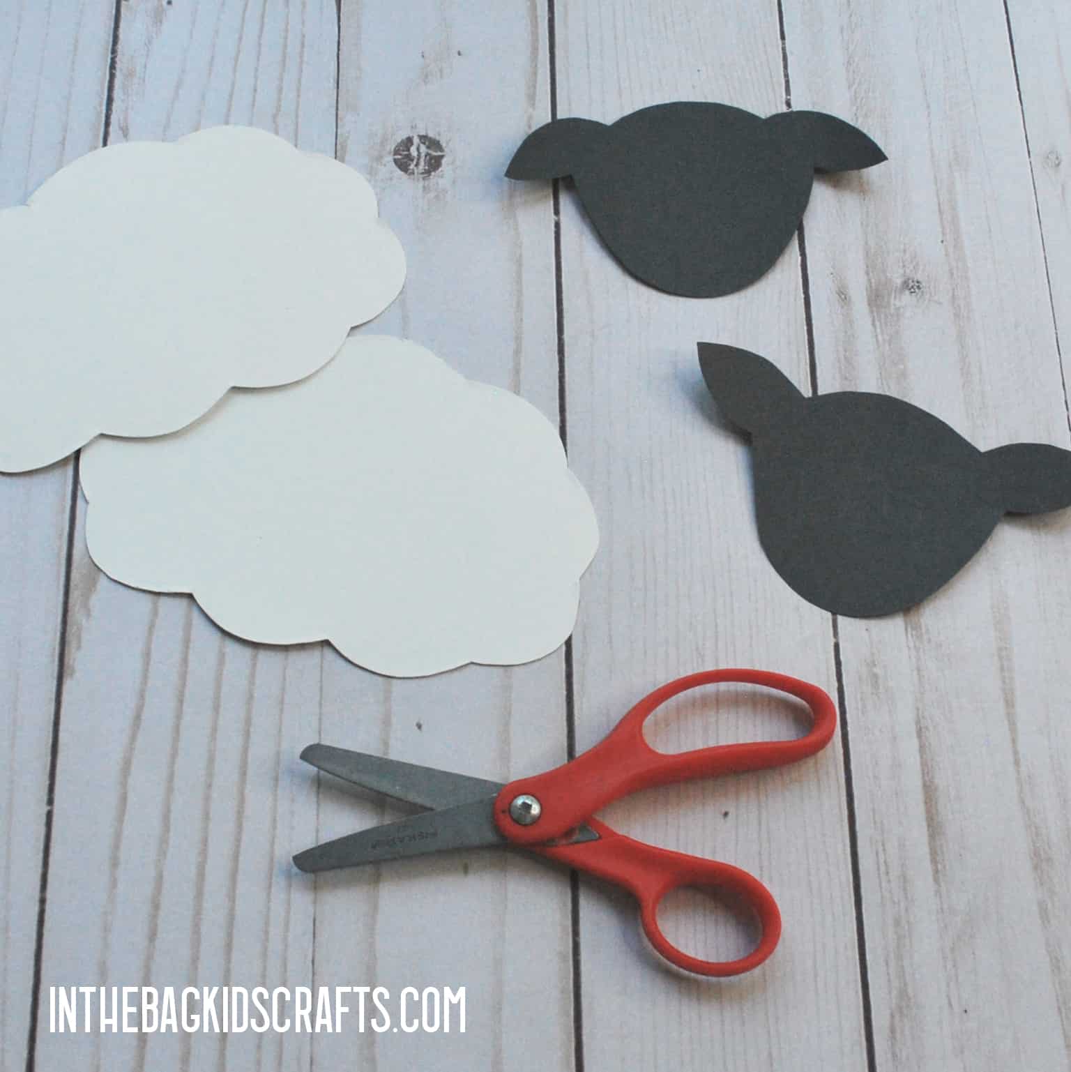 Easy Sheep Craft for Kids • In the Bag Kids' Crafts