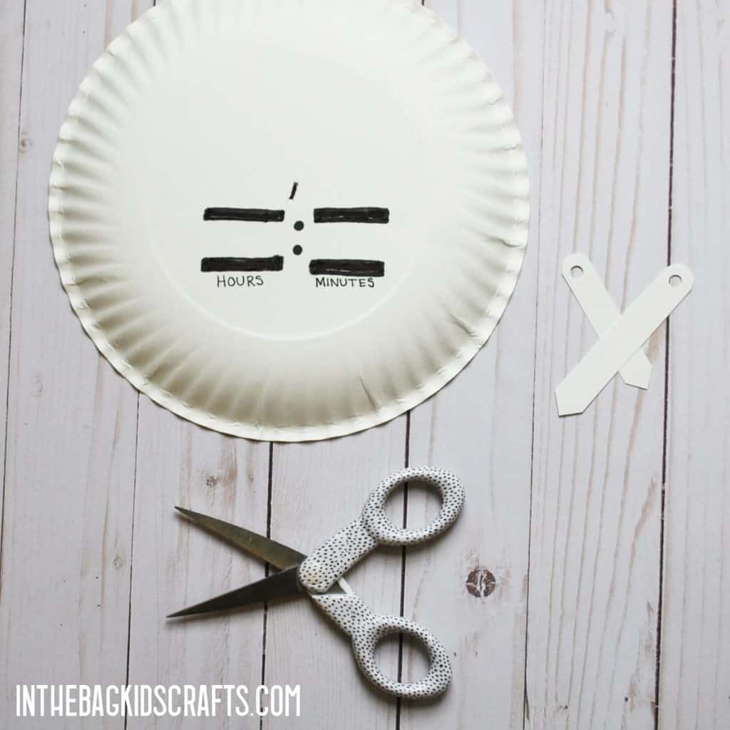 Learn to Tell Time Craft • In the Bag Kids' Crafts