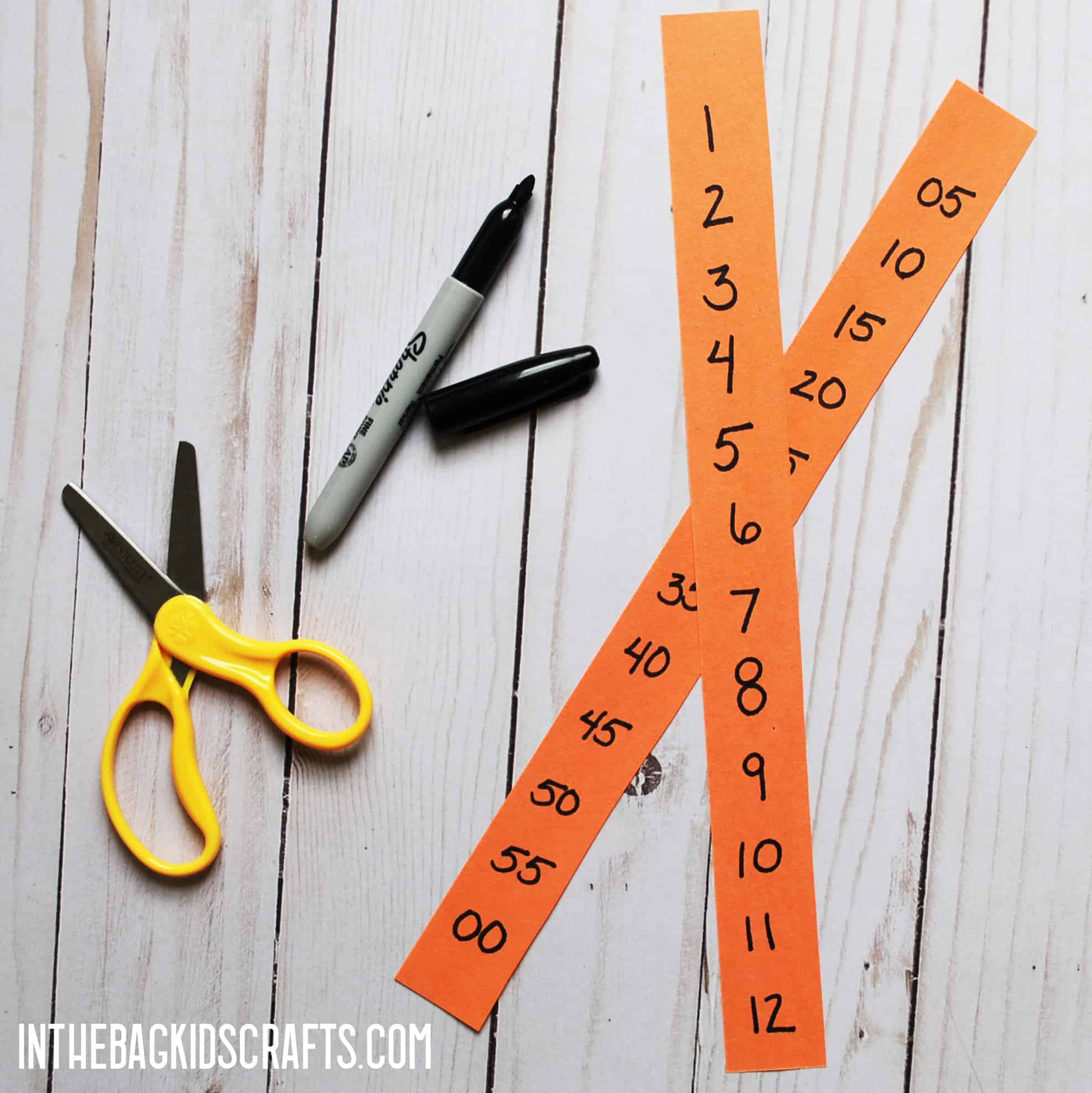 Learn to Tell Time Craft • In the Bag Kids' Crafts